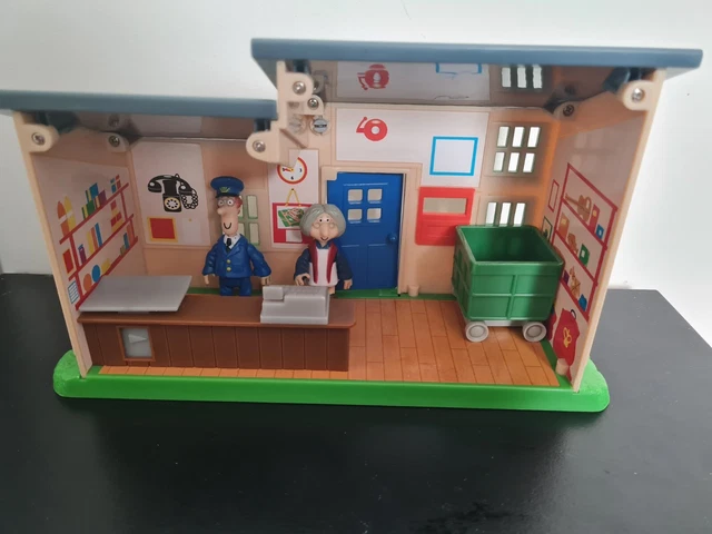 POSTMAN PAT SDS Post Office with Pat And Mrs Goggins £12.99 - PicClick UK