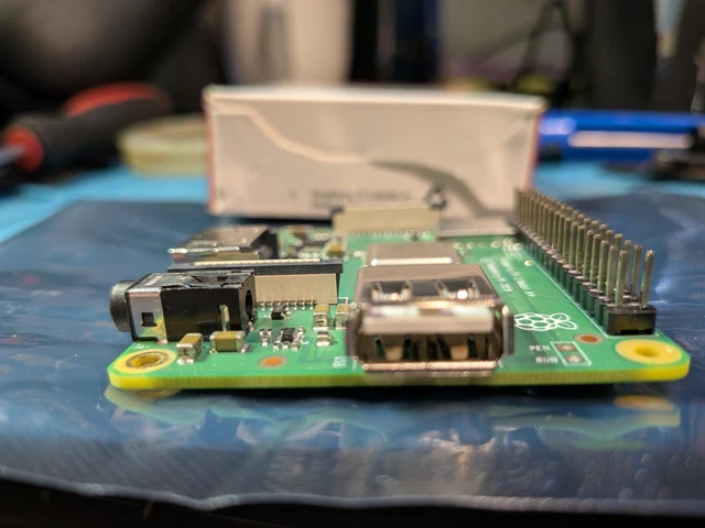 RASPBERRY PI 3 Model A+ 512MB 64-bit Quad-Core Single Board Computer ...