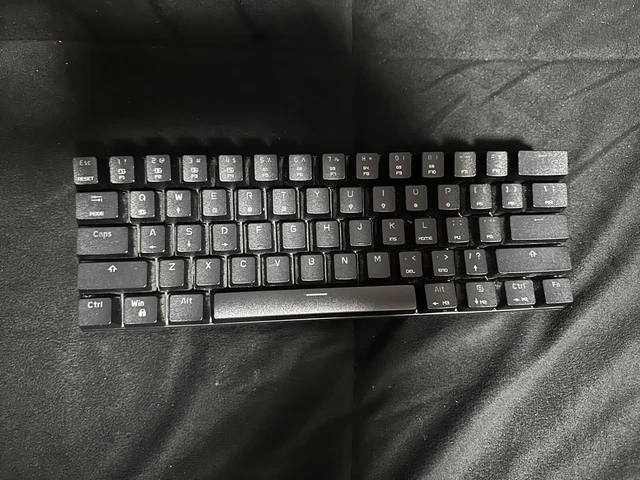 MOTOSPEED CK62 60% Mechanical Keyboard (Not Wireless) Read Description ...