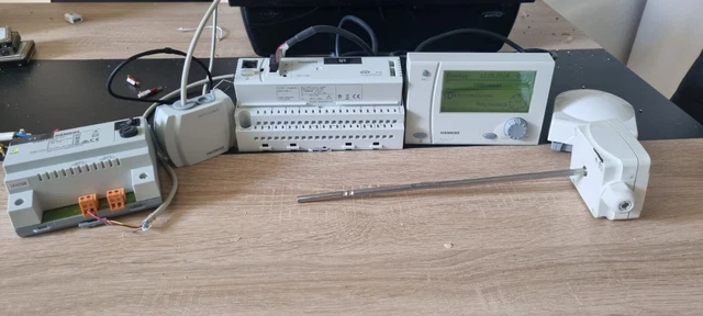 CAREL PCO1-CONTROLLER UND KNX Siemens RMU730B gebraucht, funktionsfähig ...