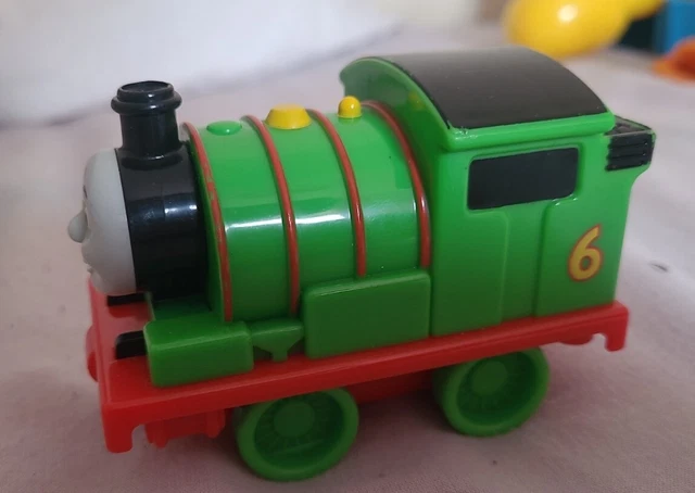 THOMAS AND FRIENDS - Push Along Percy (2011 retraité) EUR 5,27 ...