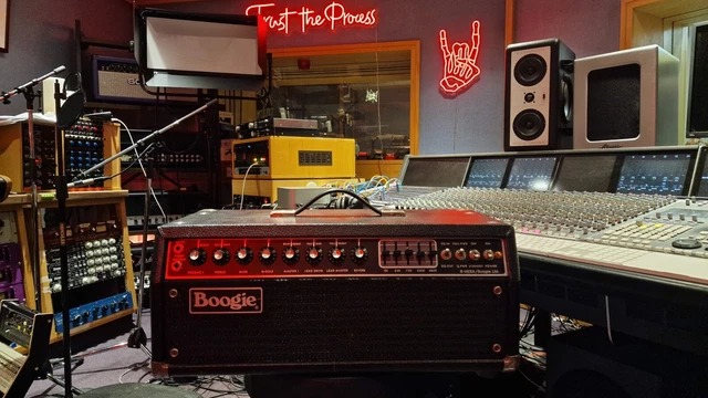 MESA BOOGIE MARK II Coliseum Series 300 RARO Amplificatore per chitarra ...