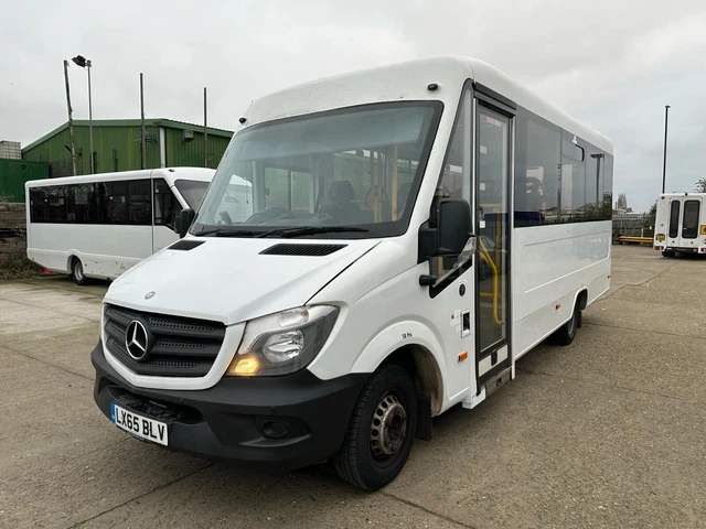 Minibuses/Buses/Coaches, Commercial Vehicles, Cars, Motorcycles ...