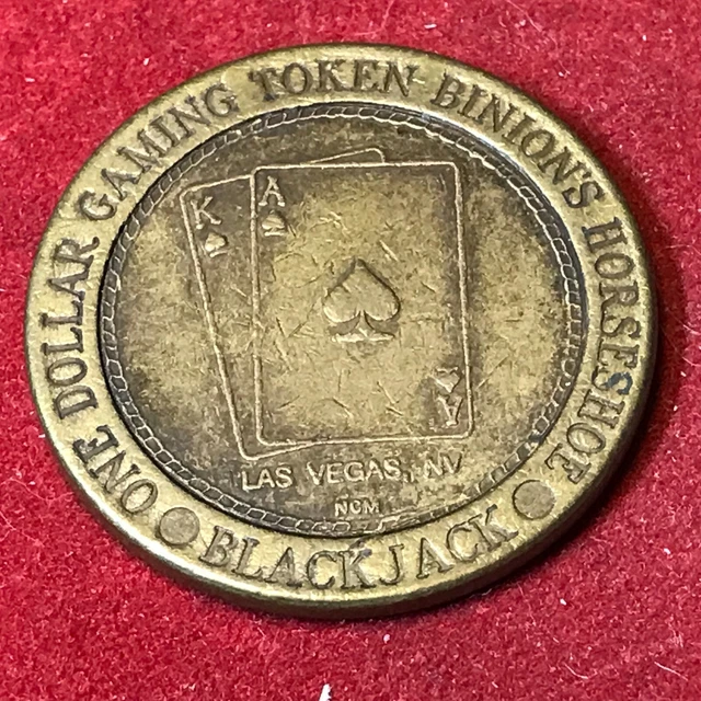 GAMING TOKEN ONE Dollar Las Vegas - Gettone Vintage Binions Horseshoe ...