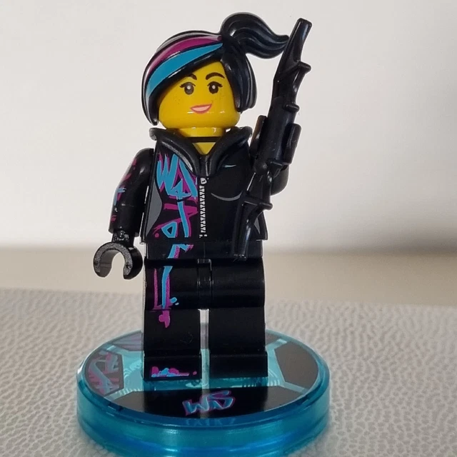 LEGO LUCY WYLDESTYLE Lego Movie Minifigure Dimensions Baseplate Tag ...