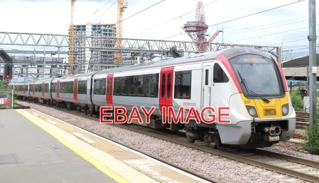 PHOTO NEW Bombardier Class 720 537 Stratford 250621 The New Class 755 ...