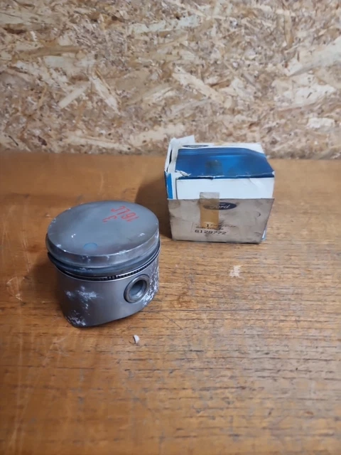 GENUINE FORD 6129772 Piston New Old Stock Mk2 Transit Pinto Etc £54.95 ...