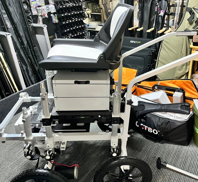 OCTBOX D36 MK20 Seatbox + Electric Wheel Kit + Swivel Seat + Extras *Ex ...