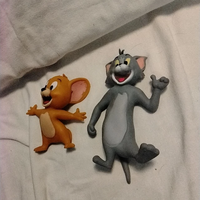SQUISH AND SQUEEZE Stretchy Tom & Jerry Figures (S659 £10.79 - PicClick UK
