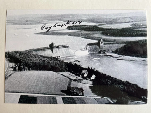 DAMS PHOTO SIGNED WW2 RAF Bomber Command 617 Squadron Dambuster Ray ...