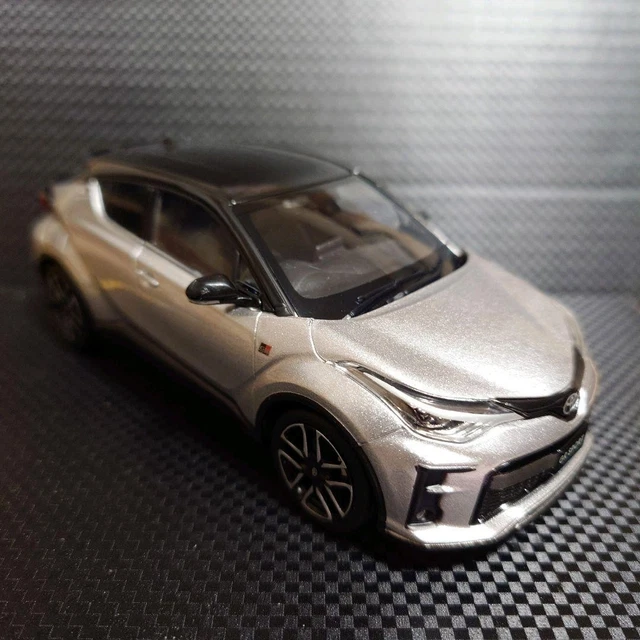 TOYOTA CHR GRSPORT Daburazil x Metal Stream Metallic Sample $133.54 ...
