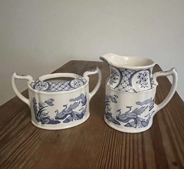 VINTAGE FURNIVALS OLD Chelsea Blue & White Milk Jug & Sugar Box £8.10 ...