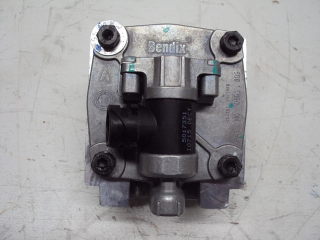 VOLVO ABS MODULATOR Valve 85144378 Volvo 85144378 £195.72 - PicClick UK