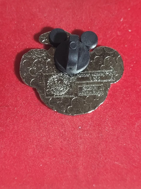 DISNEY TRADING PIN, Hidden Mickey, Duffy Bear in Dumbo Hat, 3 of 5 ...