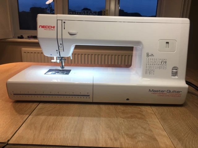 NECCHI PRO 30 series Quiltmaster sewing/quilting machine with extension ...