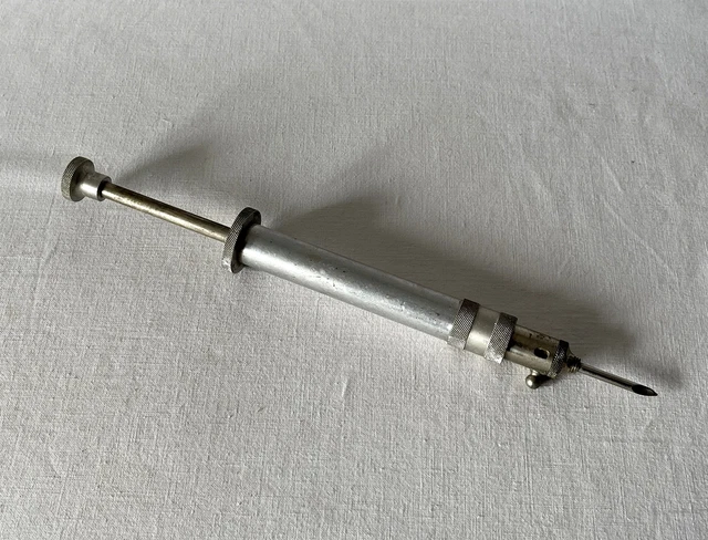 VINTAGE METAL ARNOLD & Sons London Medical Syringe 23cm When Plunger ...