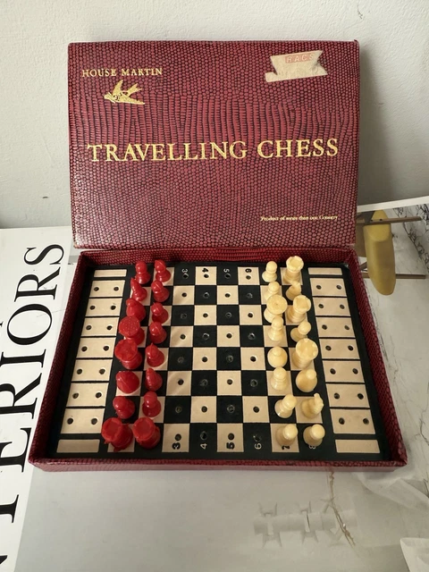 VINTAGE 1970’S TRAVELLING Chess Set House Martin Excellent Condition ...
