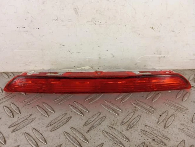 FEU ARRIERE STOP central CITROEN C3 2 PHASE 2 6351JS EUR 30,00 ...