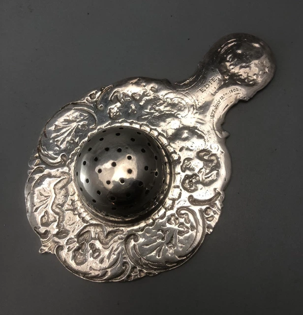 VICTORIAN SILVER TEA Strainer Piddington London 1901 51g ELZX £150.00 ...
