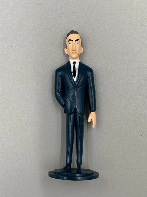 DISNEY PIXAR INCREDIBLES 2 Winston Deavor 3” PVC Figure Bob Odenkirk £5 ...