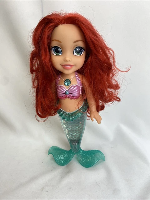 DISNEY PRINCESS LITTLE Mermaid Sing & Sparkle Ariel Doll Sings Light Up ...