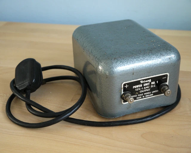 VINTAGE TRIANG POWER Unit No. 1 Transformer 12V, 1 Amp DC Rovex Hornby ...