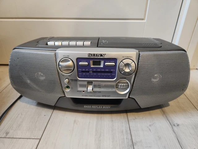 VINTAGE SONY CFD-V7 Boombox Stereo CD Cassette Tape Radio Tuner AM FM ...