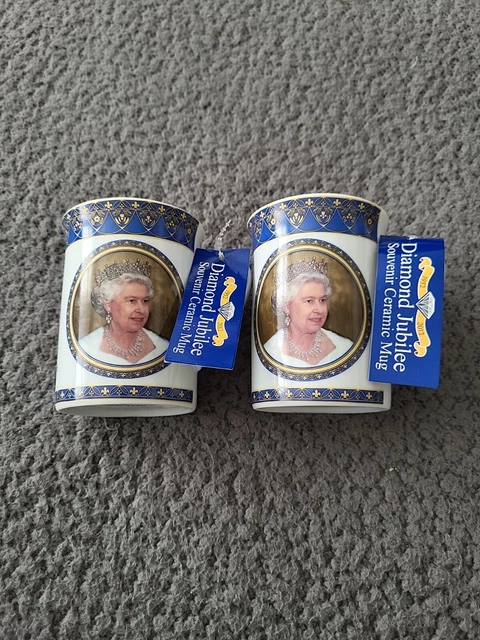 A PAIR OF Elgate Queens Diamond Jubilee Mugs Collectors ceramic cups ...