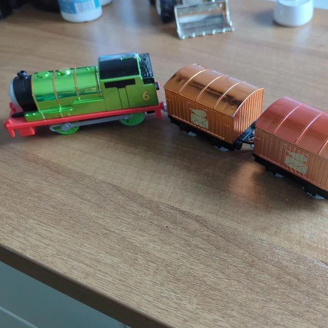 THOMAS AND FRIENDS Trackmaster - Shiny Percy And Tenders £5.00 ...