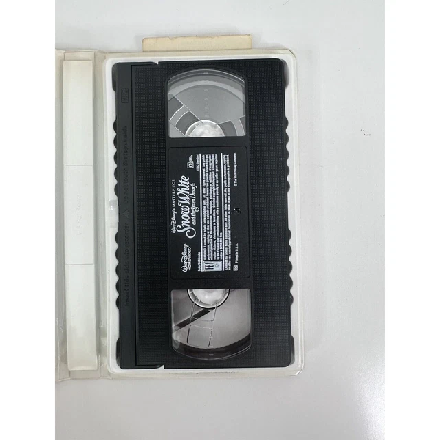 WALT DISNEY SNOW White and the Seven Dwarfs VHS Movie Masterpiece ...