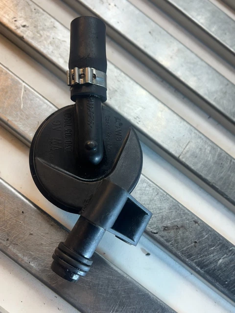 VW POLO 9N Crankcase Ventilation Pcv Valve 03D103765A £56.41 - PicClick UK