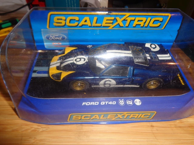 SCALEXTRIC C3097 FORD GT40 MKII 1966 LE MANS No 6 ANDRETTI BIANCHI, VGC ...