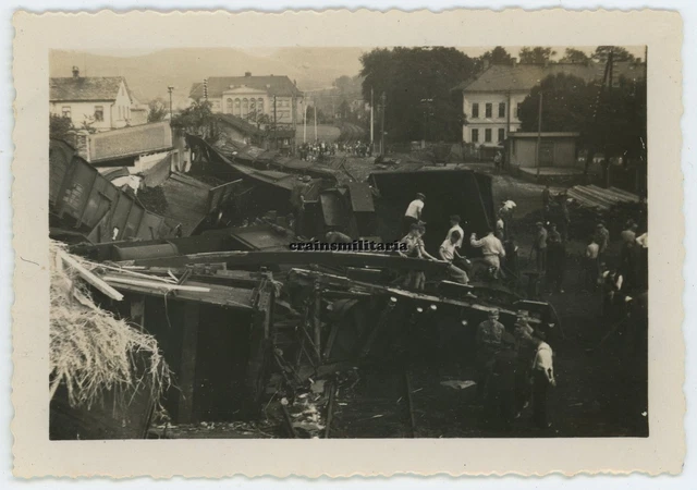 ORIG. FOTO EISENBAHN Unfall in HAIDA Tschechien 1942 Zug Dampflok ...