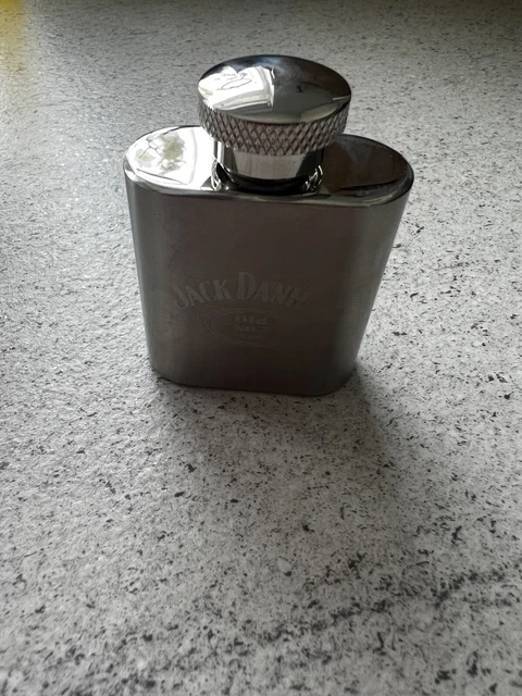 JACK DANIEL'S OLD Number 7 Brand 1 oz Stainless Steel Hip Flask. 2003 ...