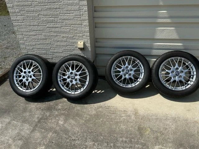 JDM TOYOTA 80 series Voxy/Noah Hybrid genuine 16 inch wheels 4 wheels ...