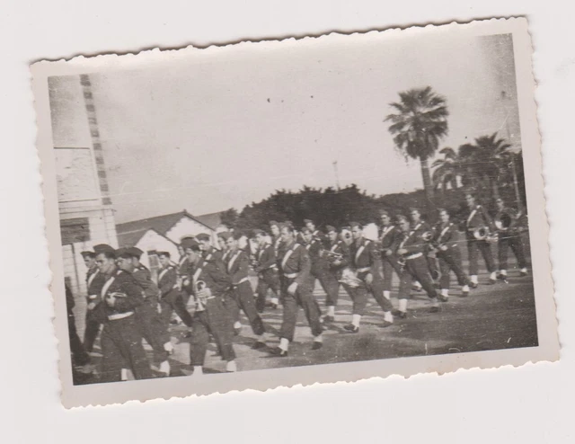 PHOTO 🎖️ DÉFILÉ Militaire Algérie 📸 Vers 1949 Albertis 🌴 EUR 10,00 ...