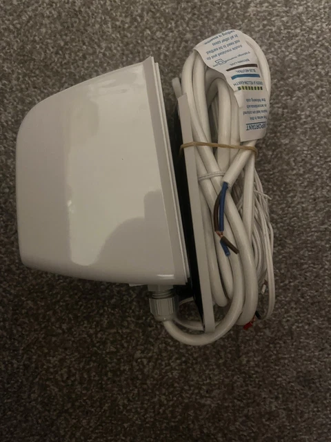 WHALE SDS081T GULPER 220 Shower Pump Mains Transformer 230VAC 5AMP 755. ...