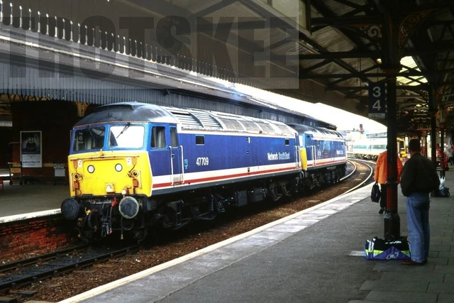 35MM SLIDE BR British Rail Diesel Loco 47709 Class 47 1992 Salisbury Original £4.98 - PicClick UK
