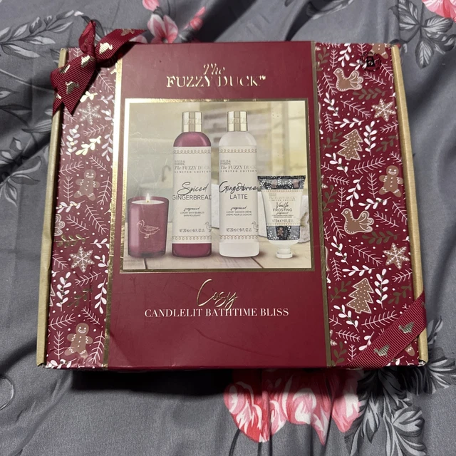 BAYLIS & HARDING The Fuzzy Duck Cosy Candlelit Gift Set Gingerbread ...