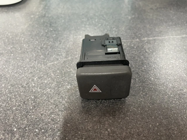 LAND ROVER DEFENDER TD5/Puma Hazard Warning Light Switch £65.00 ...