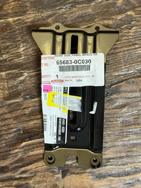 🔥NEW OEM🔥 2022-2025 TOYOTA TUNDRA Bed Side Reinforced Bracket 🔥 65683 ...