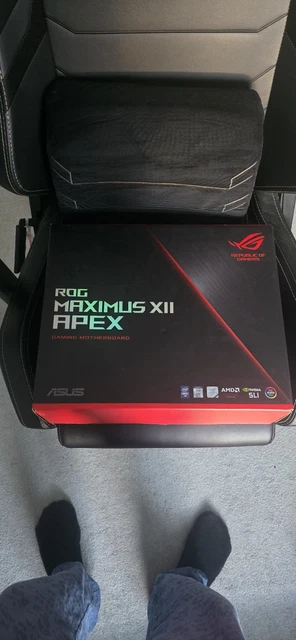 ASUS ROG MAXIMUS XII APEX Motherboard Intel Z490 LGA 1200 DDR4 M.2 ATX ...