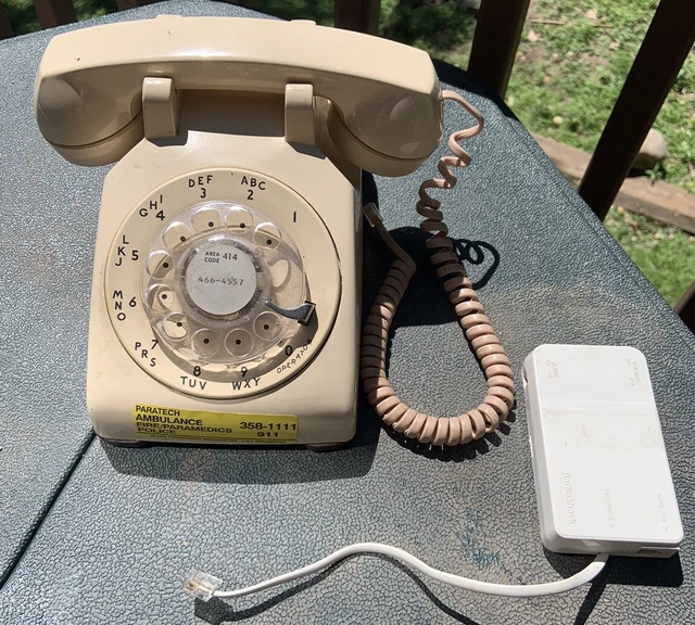 VINTAGE WESTERN ELECTRIC Tan Beige Rotary Dial Phone Telephone Untested ...