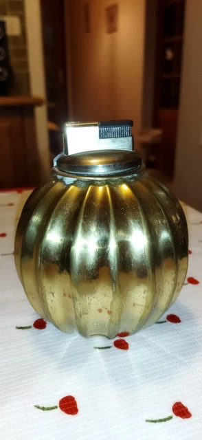 ANCIEN BRIQUET DE table crown en métal doré boule accessoire du fumeur ...