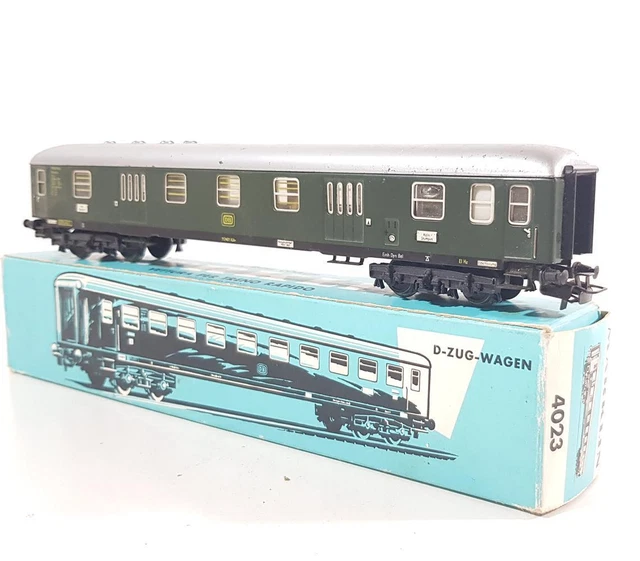 VINTAGE MARKLIN 4023, HO GAUGE, 3 RAIL - DB, Pw4ym, PARCEL LUGGAGE CAR ...