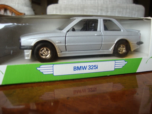 CORGI BMW 325I Collezione auto pressofusa mobile prestazioni 1989 ...
