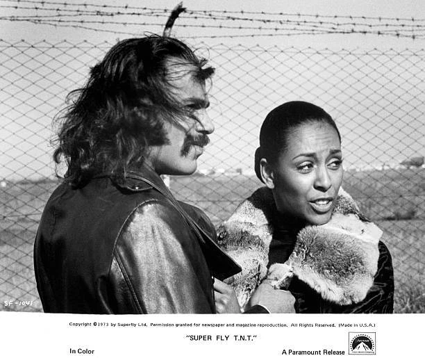 ACTOR RON O'NEAL and actress Sheila Frazierin Super Fly TNT circa - Old ...