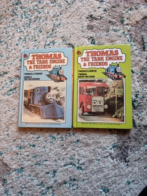 LADYBIRD · THOMAS THE TANK ENGINE AND FRIENDS · 3 x LIVRES LADYBIRD EUR ...