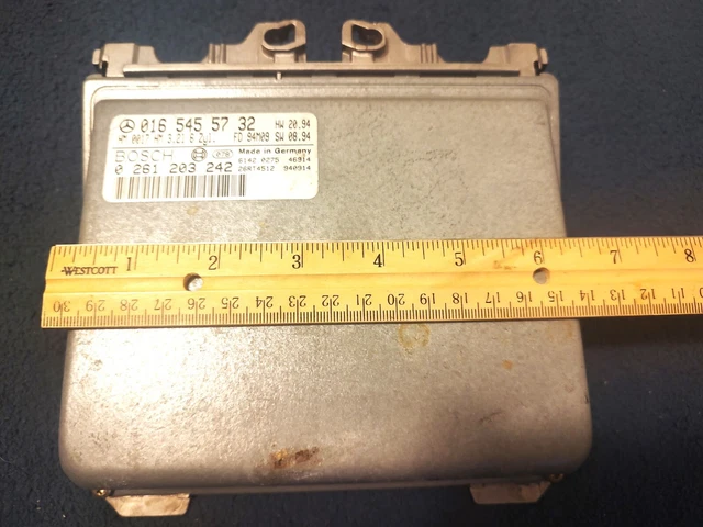 MERCEDES BENZ W124 OEM Engine Control Module ECU 016 545 57 32 Bosch ...