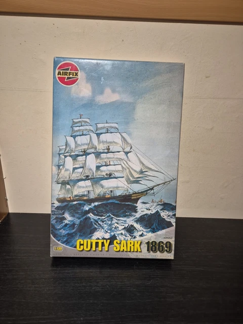 AIRFIX CUTTY SARK 1:130 Classic Ships 1869 Special Edition Airfix model ...